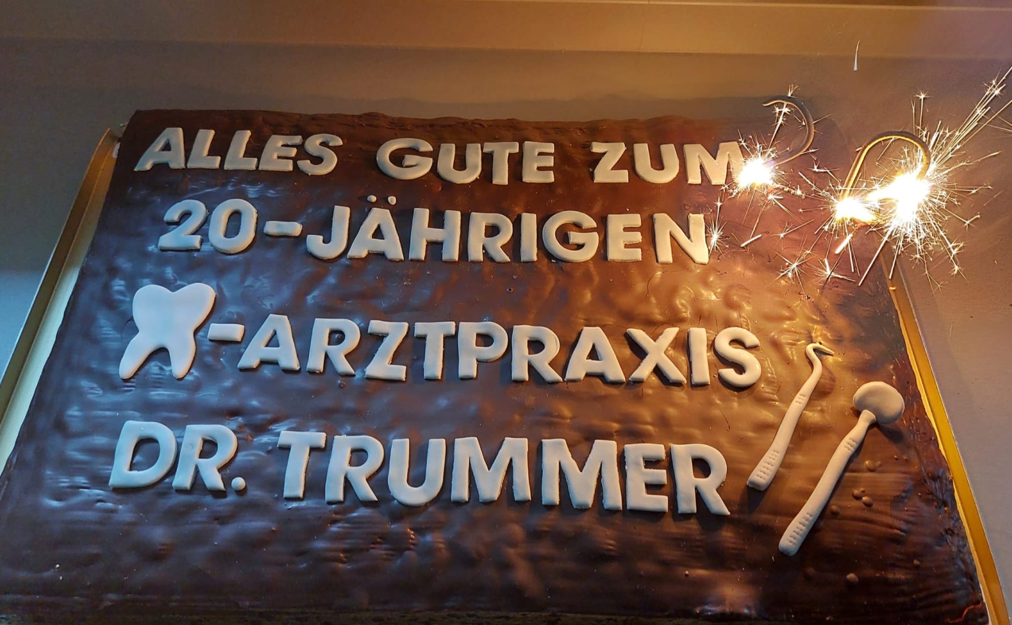 Zahnarztpraxis – Dr. Stefan Trummer & angest. Zahnärzte Bibianna ...